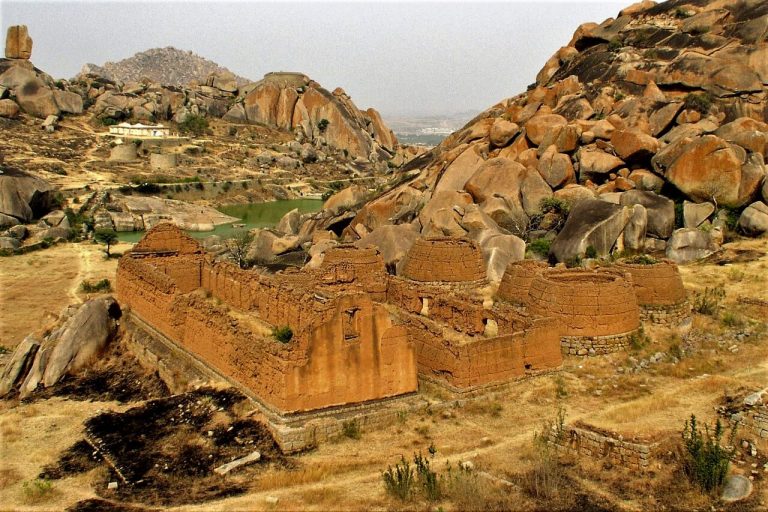 The magnificent fort of Chitradurga • The Mysterious India