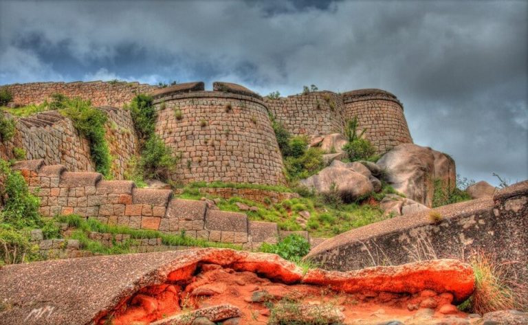 The magnificent fort of Chitradurga • The Mysterious India
