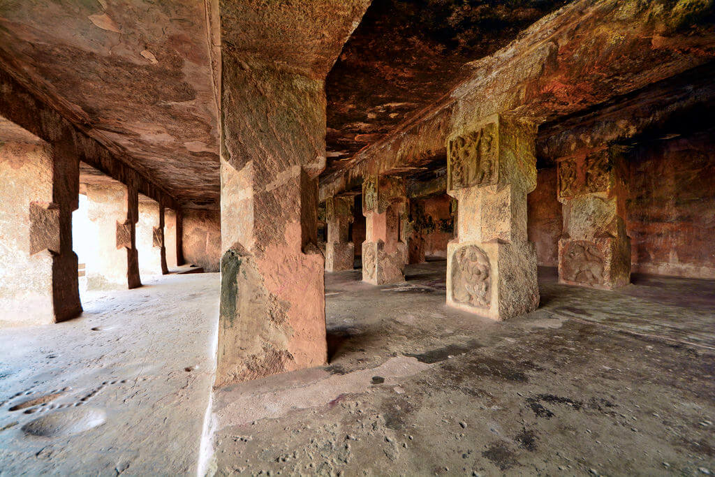 15 Things You Need to Know about Undavalli Caves • The Mysterious India