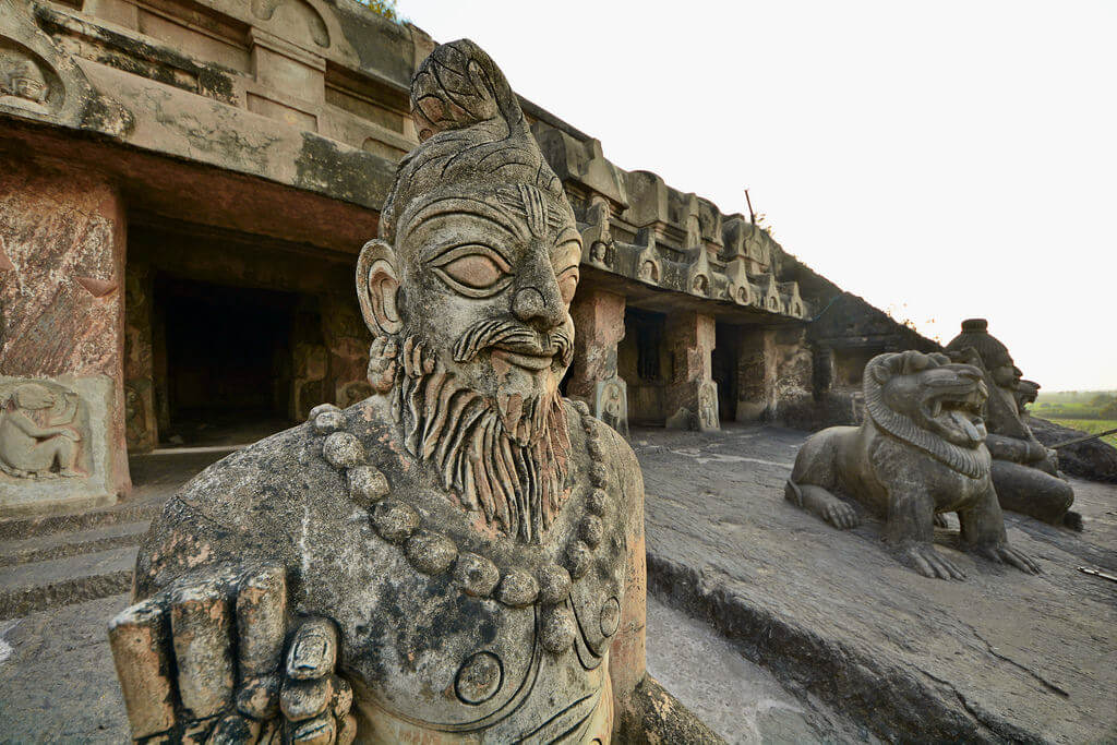 15 Things You Need to Know about Undavalli Caves • The Mysterious India